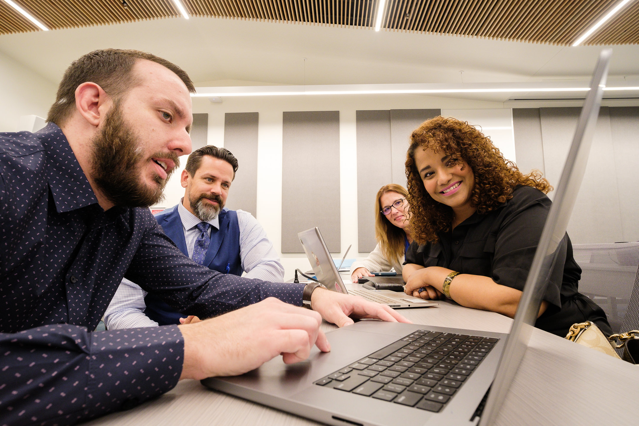 U of A's Eller College launches new one-year MBA program | Eller ...